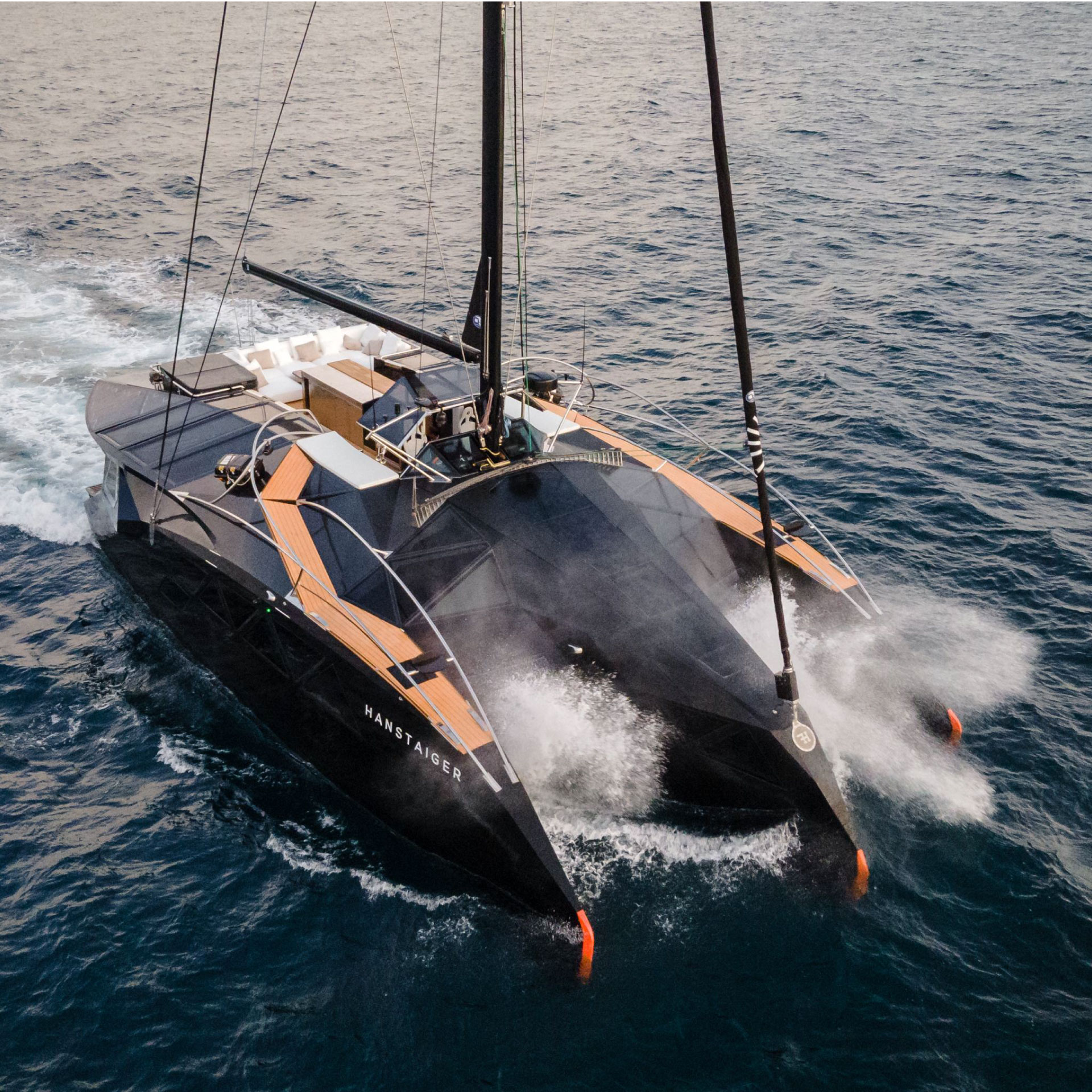 Hanstaiger X1 - Trimaran fit for a superhero - Viva Lanzarote